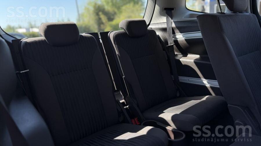 Zils Opel Zafira 2012 Jelgava, ar dzinēja tilpumu 1.40 L un nobraukumu 229 tūkst. km par 5490 €, foto 12 vietnē AUTOMOTO.COM.LV