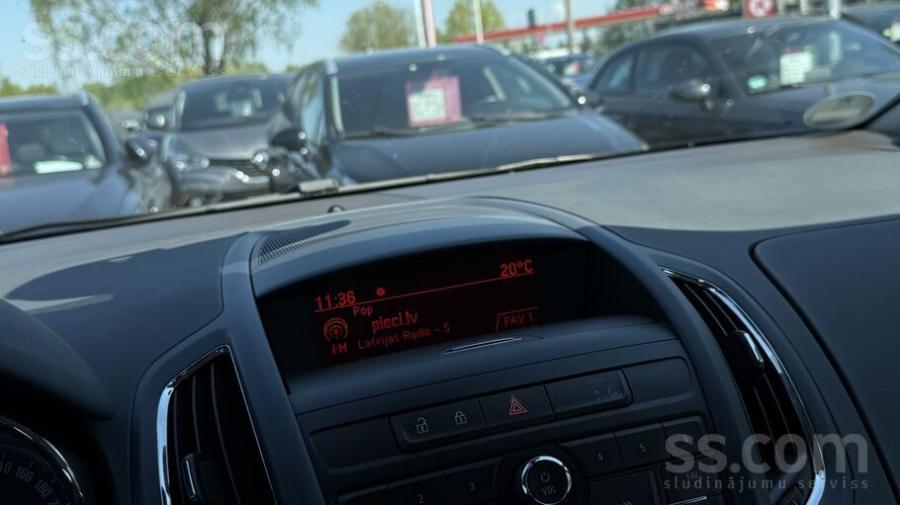 Zils Opel Zafira 2012 Jelgava, ar dzinēja tilpumu 1.40 L un nobraukumu 229 tūkst. km par 5490 €, foto 16 vietnē AUTOMOTO.COM.LV