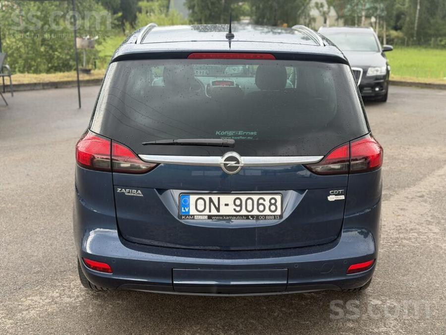 Zils Opel Zafira 2012 Ogre, ar dzinēja tilpumu 2.00 L un nobraukumu 262 tūkst. km par 5650 €, foto 6 vietnē AUTOMOTO.COM.LV