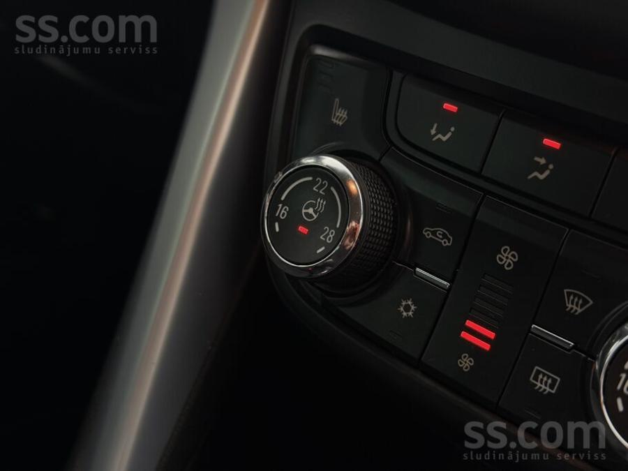 Zils Opel Zafira 2012 Ogre, ar dzinēja tilpumu 2.00 L un nobraukumu 262 tūkst. km par 5650 €, foto 23 vietnē AUTOMOTO.COM.LV