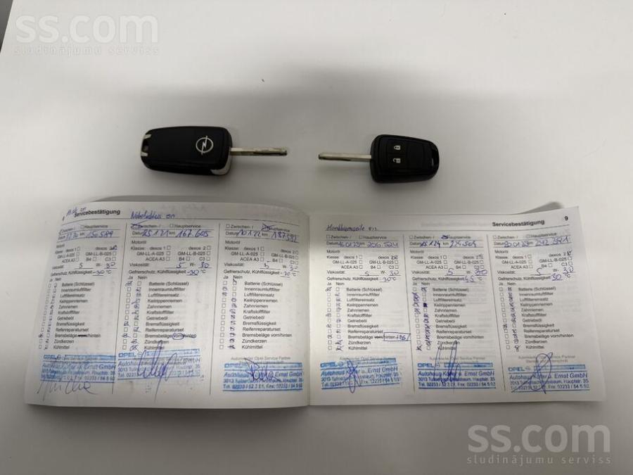 Zils Opel Zafira 2012 Ogre, ar dzinēja tilpumu 2.00 L un nobraukumu 262 tūkst. km par 5650 €, foto 30 vietnē AUTOMOTO.COM.LV
