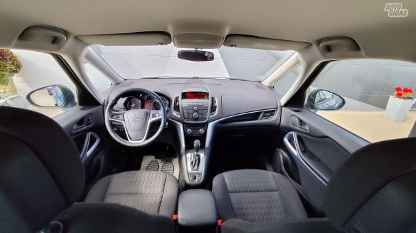 Opel Zafira 2013 Ramučiai vietnē Zils Opel Zafira 2013 Ramučiai, ar dzinēja tilpumu 1.40 L un nobraukumu 175 tūkst. km par 6450 €, foto 3 vietnē AUTOMOTO.COM.LV