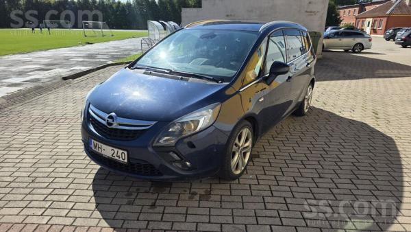 Zils Opel Zafira 2013 Saldus, ar dzinēja tilpumu 2.00 L un nobraukumu 363 tūkst. km par 5600 €, foto 5 vietnē AUTOMOTO.COM.LV