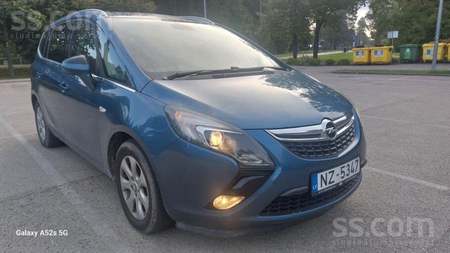 Zils Opel Zafira 2013 Ogre, ar dzinēja tilpumu 1.60 L un nobraukumu 321 tūkst. km par 5100 €, foto 3 vietnē AUTOMOTO.COM.LV