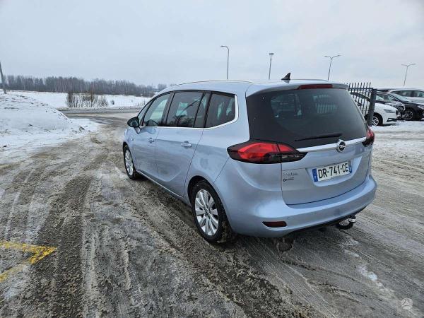 Zils Opel Zafira 2015 Tauragė, ar dzinēja tilpumu 1.60 L un nobraukumu 190 tūkst. km par 4800 €, foto 5 vietnē AUTOMOTO.COM.LV
