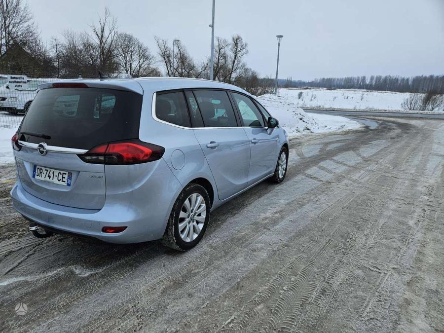 Zils Opel Zafira 2015 Tauragė, ar dzinēja tilpumu 1.60 L un nobraukumu 190 tūkst. km par 4800 €, foto 6 vietnē AUTOMOTO.COM.LV