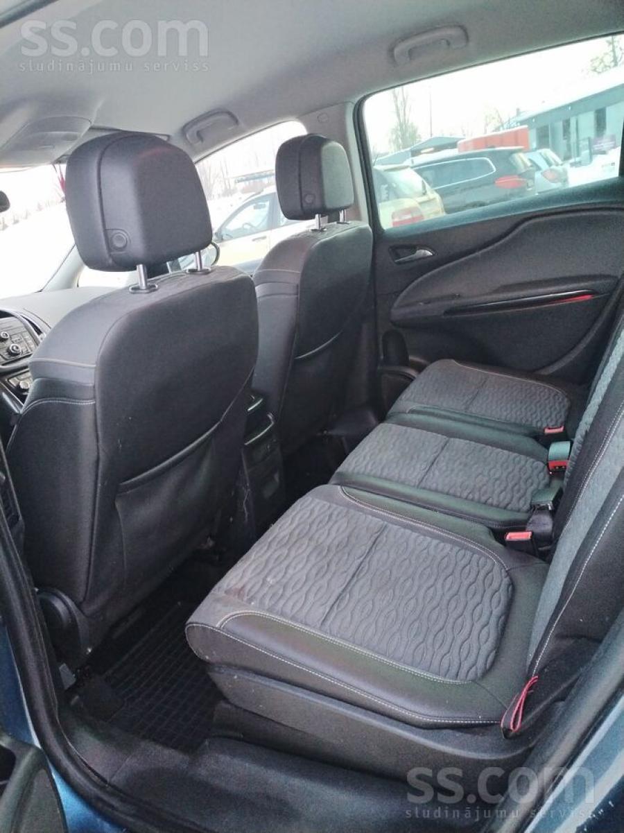Zils Opel Zafira 2015 Alūksne, ar dzinēja tilpumu 1.60 L un nobraukumu 236 tūkst. km par 5550 €, foto 7 vietnē AUTOMOTO.COM.LV