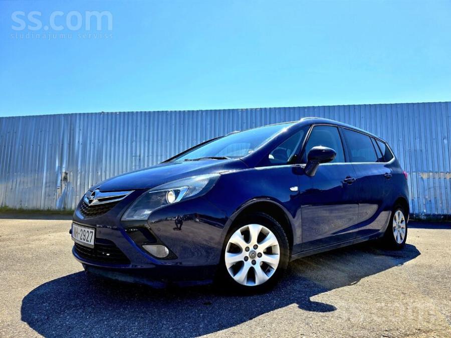 Zils Opel Zafira 2015 Rīga, ar dzinēja tilpumu 1.60 L un nobraukumu 265 tūkst. km par 3700 €, foto 1 vietnē AUTOMOTO.COM.LV