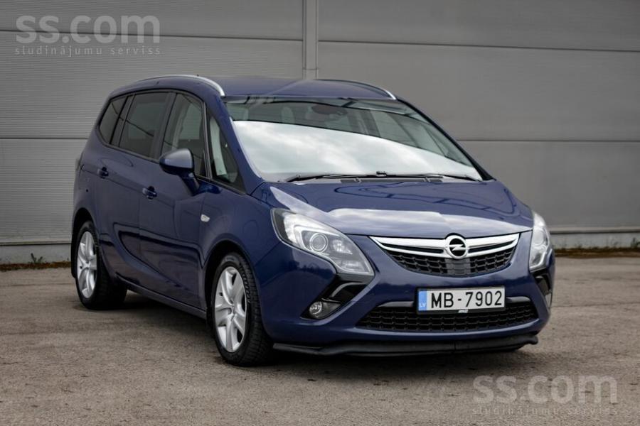 Blue Opel Zafira 2016 in Riga, with an engine capacity of 2.00 L and mileage of 0 thousand km for 6943 €, photo 3 on AUTOMOTO.COM.LV