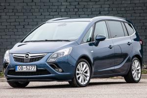 Zils Opel Zafira 2016 Rīga, ar dzinēja tilpumu 2.00 L un nobraukumu 344 tūkst. km par 7590 €, foto  vietnē AUTOMOTO.COM.LV