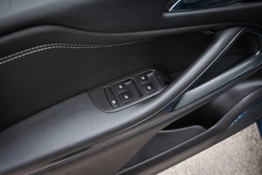 Zils Opel Zafira 2016 Rīga, ar dzinēja tilpumu 2.00 L un nobraukumu 344 tūkst. km par 7590 €, foto 17 vietnē AUTOMOTO.COM.LV