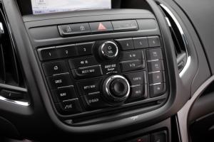 Zils Opel Zafira 2016 Rīga, ar dzinēja tilpumu 2.00 L un nobraukumu 344 tūkst. km par 7590 €, foto 28 vietnē AUTOMOTO.COM.LV
