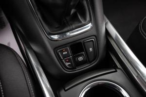 Zils Opel Zafira 2016 Rīga, ar dzinēja tilpumu 2.00 L un nobraukumu 344 tūkst. km par 7590 €, foto 30 vietnē AUTOMOTO.COM.LV