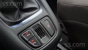 Zils Opel Zafira 2016 Jelgava, ar dzinēja tilpumu 1.60 L un nobraukumu 193 tūkst. km par 5990 €, foto 21 vietnē AUTOMOTO.COM.LV