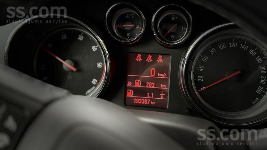 Синий Опель Зафира 2016 в Елгава, объемом двигателя 1.60 л и пробегом 193 тыс. км за 5990 €, фото 13 на AUTOMOTO.COM.LV