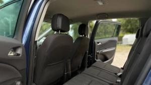 Blue Opel Zafira 2016 in Jelgava, with an engine capacity of 1.60 L and mileage of 193 thousand km for 5990 €, photo 11 on AUTOMOTO.COM.LV