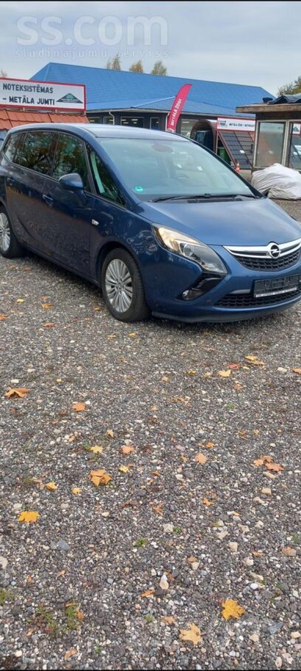 Zils Opel Zafira 2016 Cēsis, ar dzinēja tilpumu 1.40 L un nobraukumu 187 tūkst. km par 6500 €, foto 1 vietnē AUTOMOTO.COM.LV