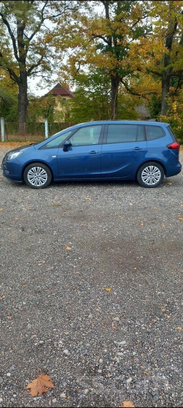 Zils Opel Zafira 2016 Cēsis, ar dzinēja tilpumu 1.40 L un nobraukumu 187 tūkst. km par 6500 €, foto 4 vietnē AUTOMOTO.COM.LV