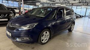 Zils Opel Zafira 2017 Rīga, ar dzinēja tilpumu 2.00 L un nobraukumu 219 tūkst. km par 5500 €, foto  vietnē AUTOMOTO.COM.LV