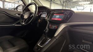 Blue Opel Zafira 2017 in Riga, with an engine capacity of 2.00 L and mileage of 219 thousand km for 5500 €, photo 14 on AUTOMOTO.COM.LV