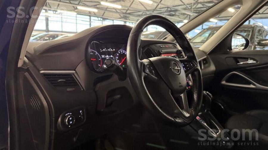 Blue Opel Zafira 2017 in Riga, with an engine capacity of 2.00 L and mileage of 219 thousand km for 5500 €, photo 16 on AUTOMOTO.COM.LV