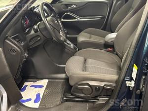 Zils Opel Zafira 2018 Rīga, ar dzinēja tilpumu 2.00 L un nobraukumu 155 tūkst. km par 11500 €, foto 16 vietnē AUTOMOTO.COM.LV