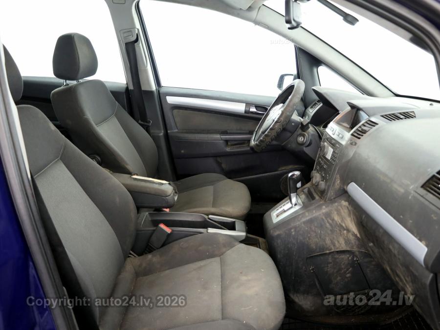 Синий Опель Зафира 2007 в Таллин, объемом двигателя 1.90 л и пробегом 449 тыс. км за 599 €, фото 7 на AUTOMOTO.COM.LV
