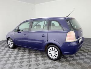 Blue Opel Zafira 2007 in Tallinn, with an engine capacity of 1.90 L and mileage of 449 thousand km for 599 €, photo 5 on AUTOMOTO.COM.LV