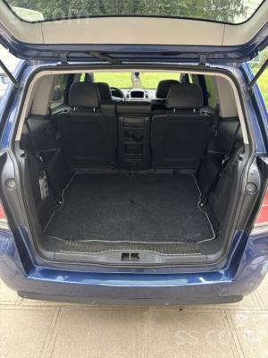 Zils Opel Zafira 2007 Ogre, ar dzinēja tilpumu 1.90 L un nobraukumu 279 tūkst. km par 1700 €, foto 7 vietnē AUTOMOTO.COM.LV