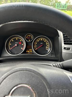 Zils Opel Zafira 2007 Ogre, ar dzinēja tilpumu 1.90 L un nobraukumu 279 tūkst. km par 1700 €, foto 9 vietnē AUTOMOTO.COM.LV