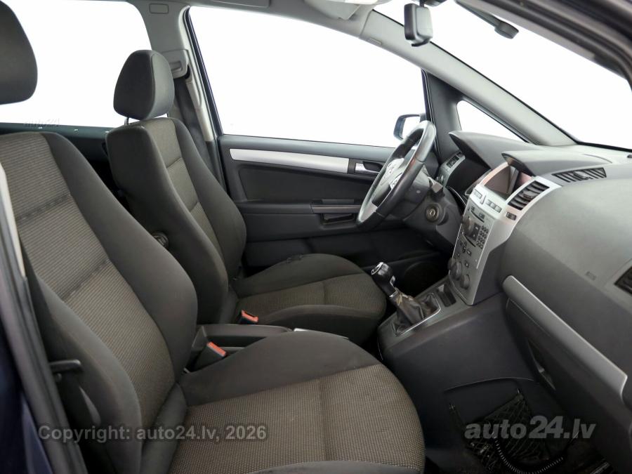 Zils Opel Zafira 2008 Tallina, ar dzinēja tilpumu 1.90 L un nobraukumu 318 tūkst. km par 1499 €, foto 7 vietnē AUTOMOTO.COM.LV