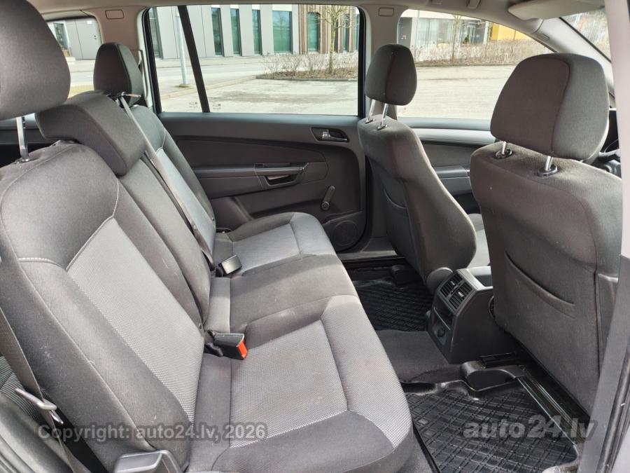 Zils Opel Zafira 2011 Tallina, ar dzinēja tilpumu 1.70 L un nobraukumu 133 tūkst. km par 4485 €, foto 15 vietnē AUTOMOTO.COM.LV