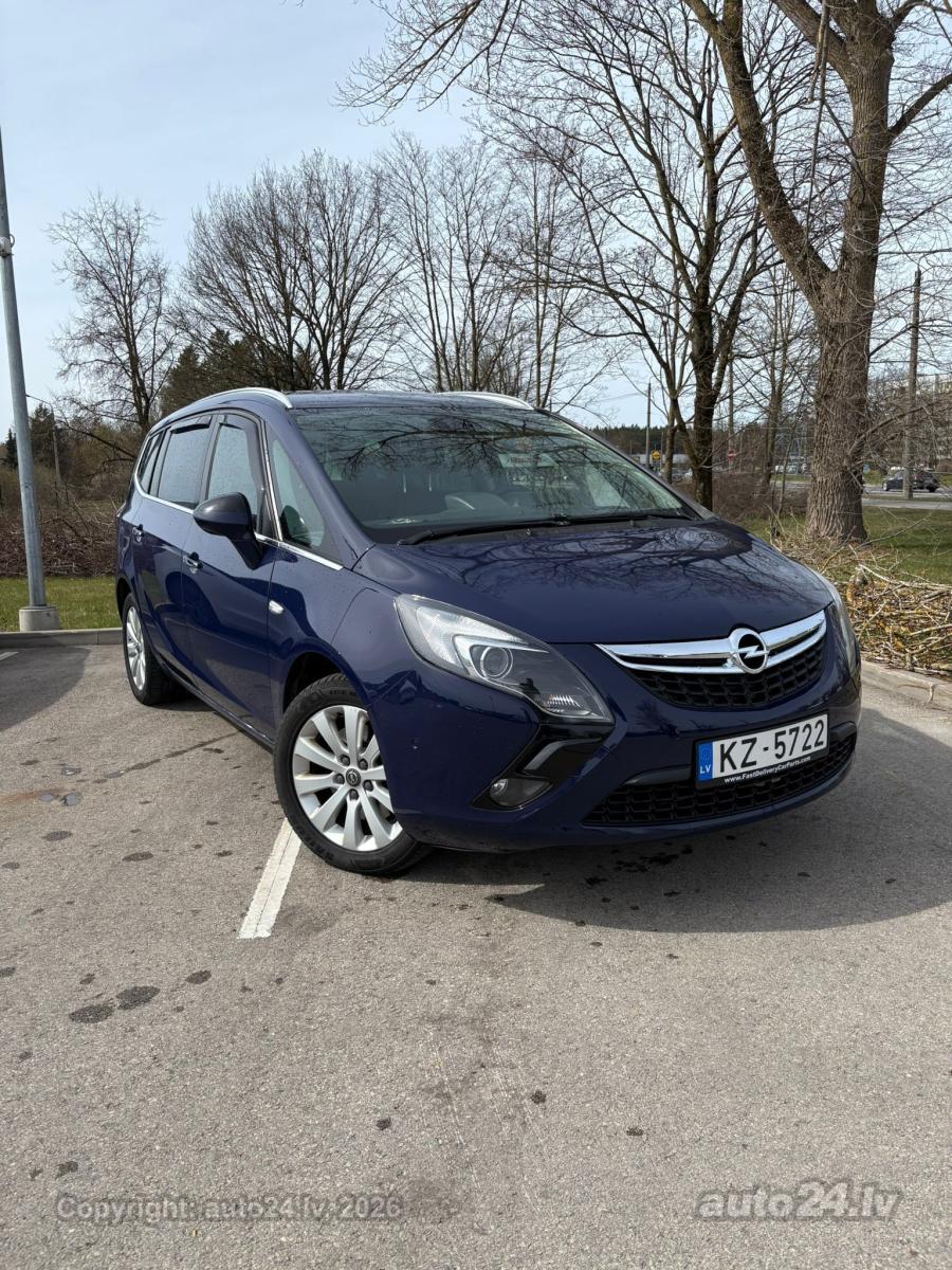 Blue Opel Zafira 2013 in Riga, with an engine capacity of 2.00 L and mileage of 339 thousand km for 4600 €, photo 1 on AUTOMOTO.COM.LV