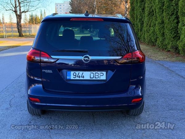 Blue Opel Zafira 2015 in Tallinn, with an engine capacity of 1.60 L and mileage of 291 thousand km for 4900 €, photo 8 on AUTOMOTO.COM.LV
