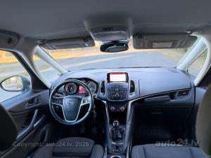 Blue Opel Zafira 2015 in Tallinn, with an engine capacity of 1.60 L and mileage of 291 thousand km for 4900 €, photo 11 on AUTOMOTO.COM.LV
