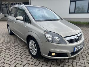 Brown Opel Zafira 2005 in Rezekne, with an engine capacity of 1.90 L and mileage of 197 thousand km for 3350 €, photo 4 on AUTOMOTO.COM.LV