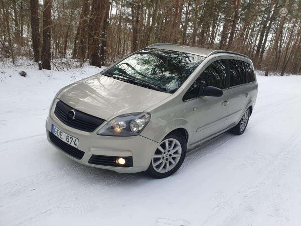 Brūns Opel Zafira 2007 Vilkaviškis, ar dzinēja tilpumu 1.91 L un nobraukumu 320 tūkst. km par 900 €, foto 1 vietnē AUTOMOTO.COM.LV
