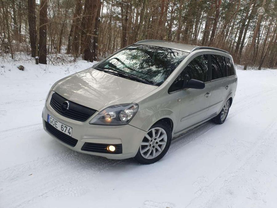 Brūns Opel Zafira 2007 Vilkaviškis, ar dzinēja tilpumu 1.91 L un nobraukumu 320 tūkst. km par 900 €, foto 1 vietnē AUTOMOTO.COM.LV