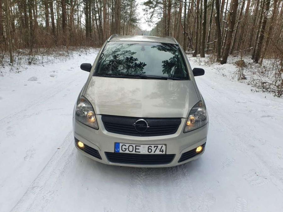 Brūns Opel Zafira 2007 Vilkaviškis, ar dzinēja tilpumu 1.91 L un nobraukumu 320 tūkst. km par 900 €, foto 5 vietnē AUTOMOTO.COM.LV