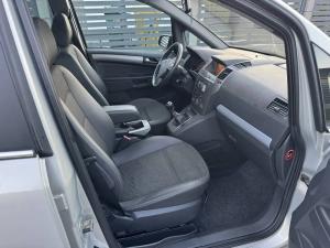 Brūns Opel Zafira 2007 Jelgava, ar dzinēja tilpumu 1.90 L un nobraukumu 258 tūkst. km par 3150 €, foto 15 vietnē AUTOMOTO.COM.LV