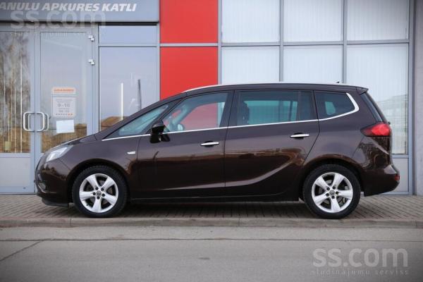 Brūns Opel Zafira 2012 Rīga, ar dzinēja tilpumu 2.00 L un nobraukumu 0 tūkst. km par 4995 €, foto 2 vietnē AUTOMOTO.COM.LV