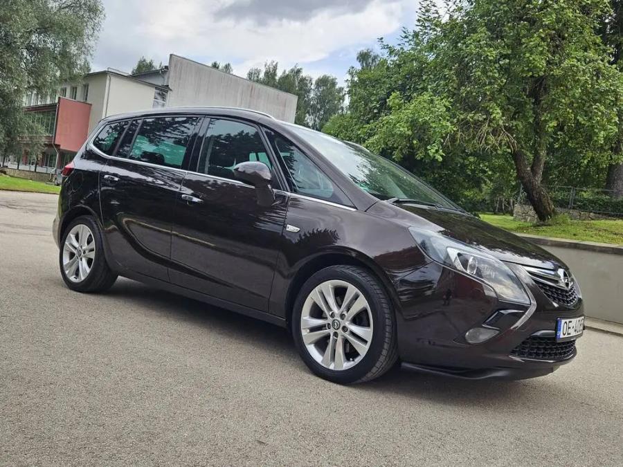 Brūns Opel Zafira 2012 Jēkabpils, ar dzinēja tilpumu 2.00 L un nobraukumu 236 tūkst. km par 6590 €, foto 6 vietnē AUTOMOTO.COM.LV