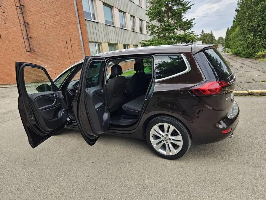 Brūns Opel Zafira 2012 Jēkabpils, ar dzinēja tilpumu 2.00 L un nobraukumu 236 tūkst. km par 6590 €, foto 19 vietnē AUTOMOTO.COM.LV