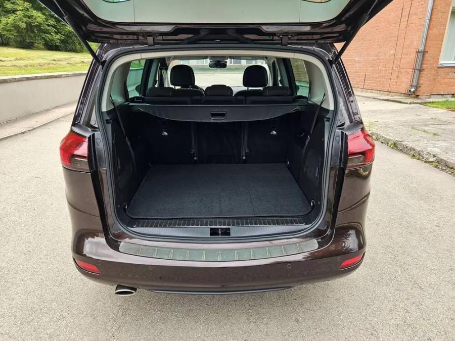 Brūns Opel Zafira 2012 Jēkabpils, ar dzinēja tilpumu 2.00 L un nobraukumu 236 tūkst. km par 6590 €, foto 20 vietnē AUTOMOTO.COM.LV