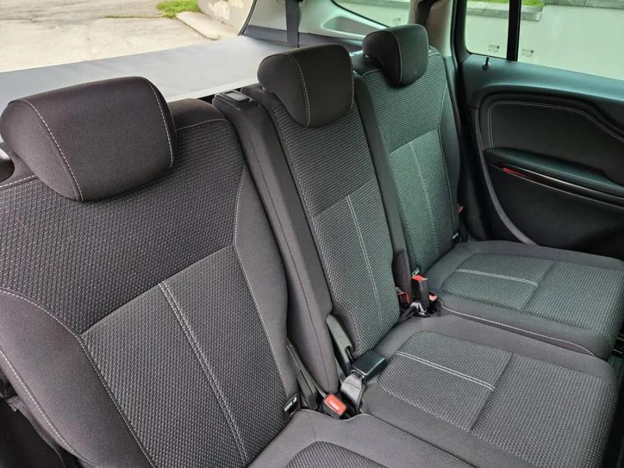 Brūns Opel Zafira 2012 Jēkabpils, ar dzinēja tilpumu 2.00 L un nobraukumu 236 tūkst. km par 6590 €, foto 22 vietnē AUTOMOTO.COM.LV