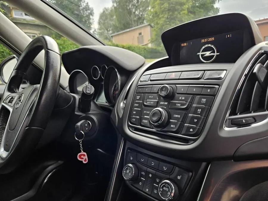 Brūns Opel Zafira 2012 Jēkabpils, ar dzinēja tilpumu 2.00 L un nobraukumu 236 tūkst. km par 6590 €, foto 25 vietnē AUTOMOTO.COM.LV
