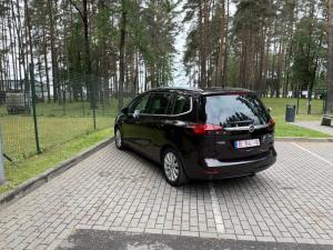 Brown Opel Zafira 2012 in Riga, with an engine capacity of 2.00 L and mileage of 243 thousand km for 2900 €, photo 7 on AUTOMOTO.COM.LV