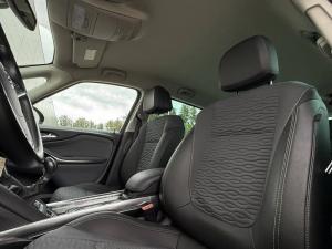 Brown Opel Zafira 2012 in Riga, with an engine capacity of 2.00 L and mileage of 243 thousand km for 2900 €, photo 11 on AUTOMOTO.COM.LV