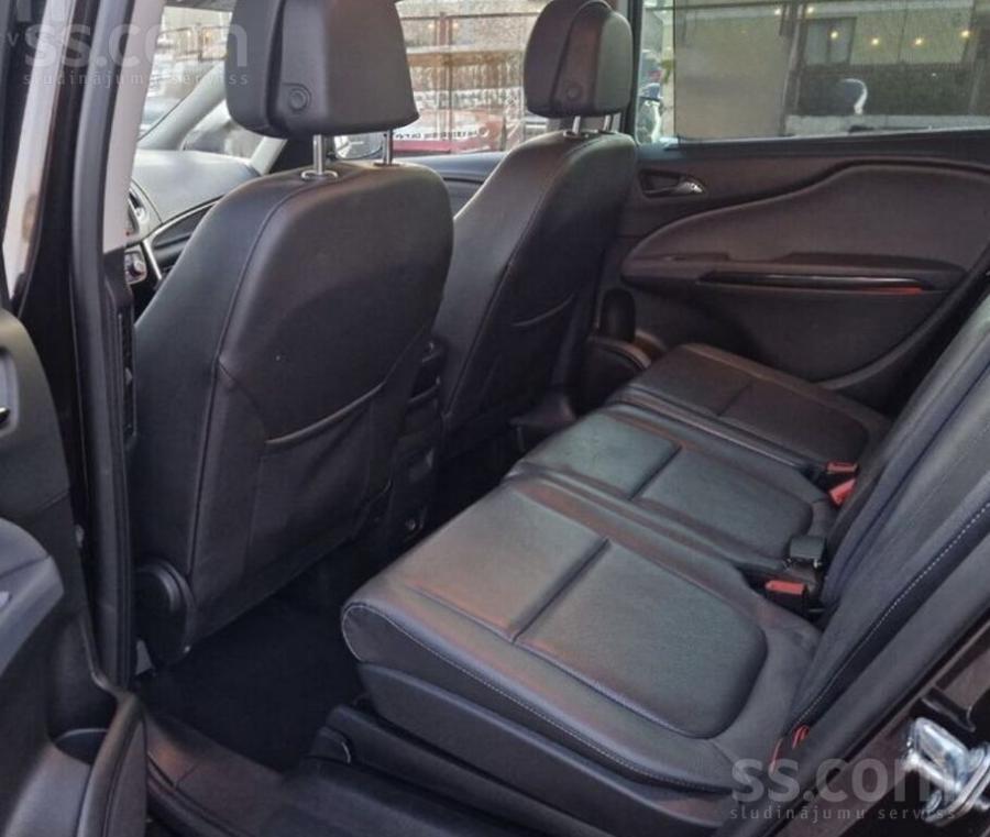 Brūns Opel Zafira 2012 Daugavpils, ar dzinēja tilpumu 2.00 L un nobraukumu 297 tūkst. km par 5700 €, foto 5 vietnē AUTOMOTO.COM.LV