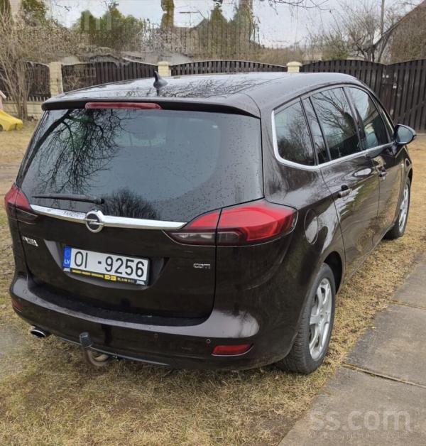 Brūns Opel Zafira 2012 Daugavpils, ar dzinēja tilpumu 2.00 L un nobraukumu 297 tūkst. km par 5700 €, foto 9 vietnē AUTOMOTO.COM.LV